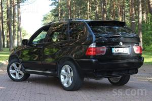 Черный БМВ Х5 2005 в Вентспилс, объемом двигателя 3.00 л и пробегом 350 тыс. км за 3200 €, фото 3 на AUTOMOTO.COM.LV