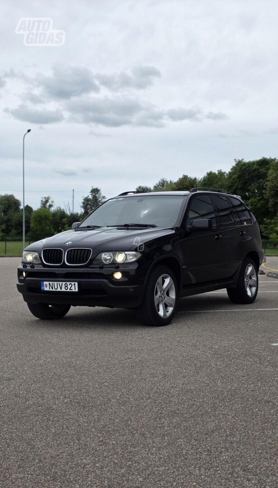 Black BMW X5 2005 in Vilnius, with an engine capacity of 3.00 L and mileage of 274 thousand km for 5000 €, photo 1 on AUTOMOTO.COM.LV