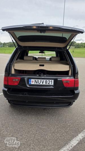 Black BMW X5 2005 in Vilnius, with an engine capacity of 3.00 L and mileage of 274 thousand km for 5000 €, photo 15 on AUTOMOTO.COM.LV