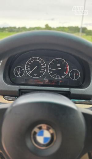 Black BMW X5 2005 in Vilnius, with an engine capacity of 3.00 L and mileage of 274 thousand km for 5000 €, photo 16 on AUTOMOTO.COM.LV