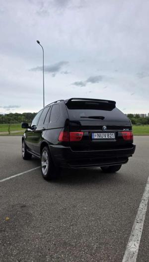 Black BMW X5 2005 in Kedainiai, with an engine capacity of 2.99 L and mileage of 274 thousand km for 5000 €, photo 8 on AUTOMOTO.COM.LV