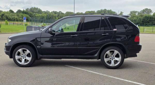Black BMW X5 2005 in Kedainiai, with an engine capacity of 2.99 L and mileage of 274 thousand km for 5000 €, photo 8 on AUTOMOTO.COM.LV
