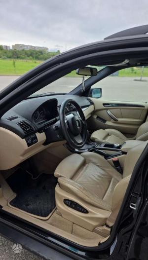 Black BMW X5 2005 in Kedainiai, with an engine capacity of 2.99 L and mileage of 274 thousand km for 5000 €, photo 10 on AUTOMOTO.COM.LV