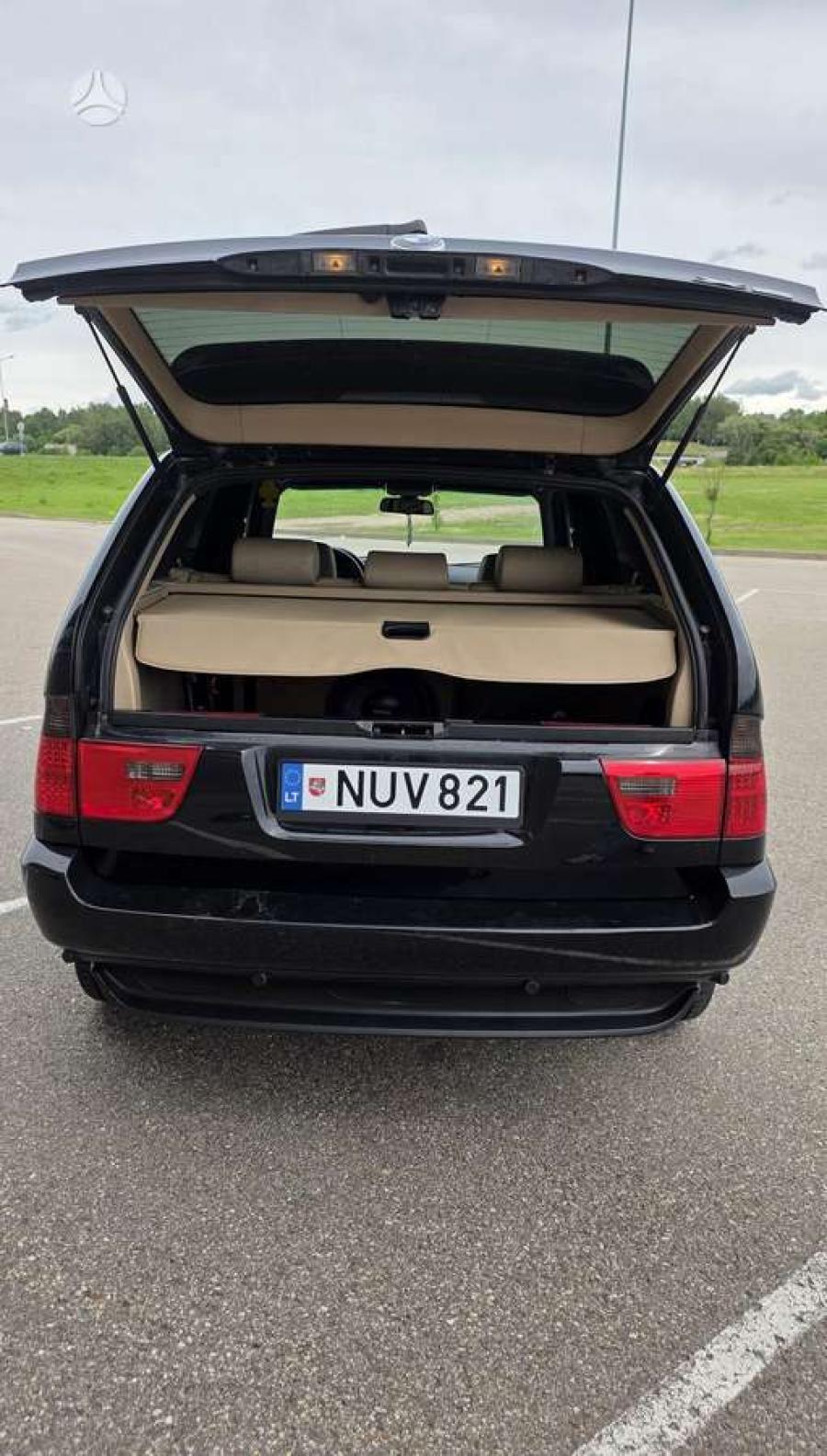 Black BMW X5 2005 in Kedainiai, with an engine capacity of 2.99 L and mileage of 274 thousand km for 5000 €, photo 14 on AUTOMOTO.COM.LV