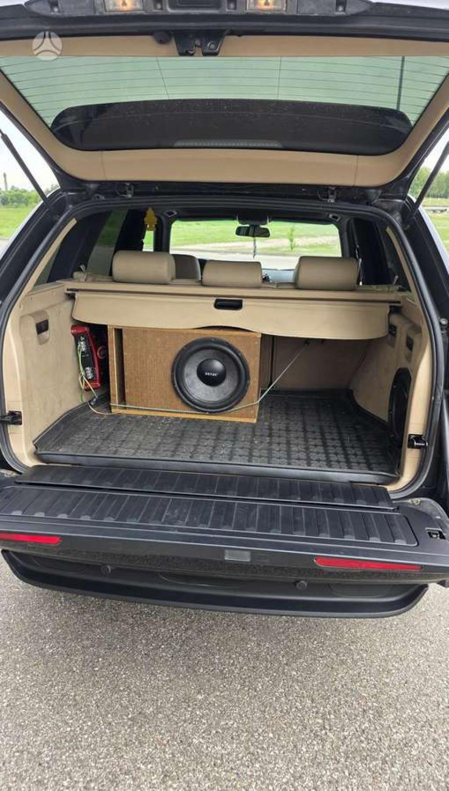 Black BMW X5 2005 in Kedainiai, with an engine capacity of 2.99 L and mileage of 274 thousand km for 5000 €, photo 15 on AUTOMOTO.COM.LV