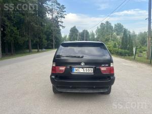 Black BMW X5 2005 in Rezekne, with an engine capacity of 3.00 L and mileage of 320 thousand km for 4200 €, photo 6 on AUTOMOTO.COM.LV