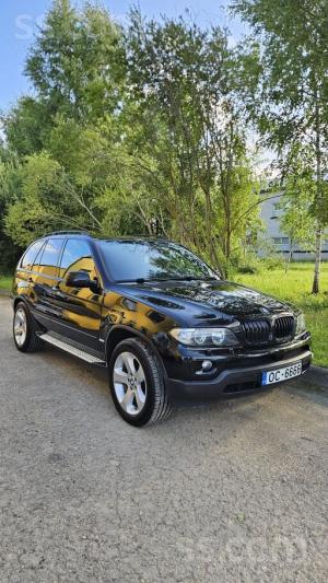 Melns BMW X5 2005 Aizkraukle, ar dzinēja tilpumu 3.00 L un nobraukumu 297 tūkst. km par 5700 €, foto  vietnē AUTOMOTO.COM.LV