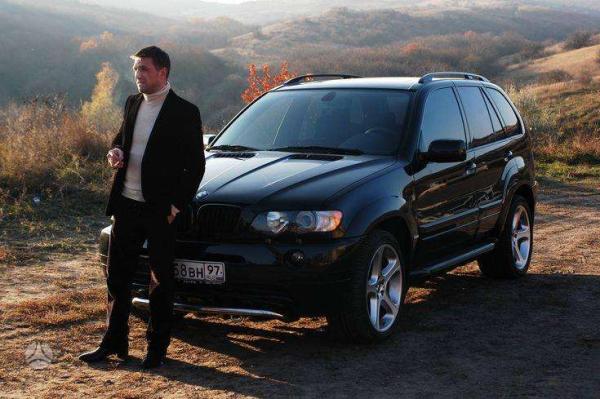 Melns BMW X5 2005 Utena, ar dzinēja tilpumu 2.99 L un nobraukumu 335 tūkst. km par 3990 €, foto 1 vietnē AUTOMOTO.COM.LV