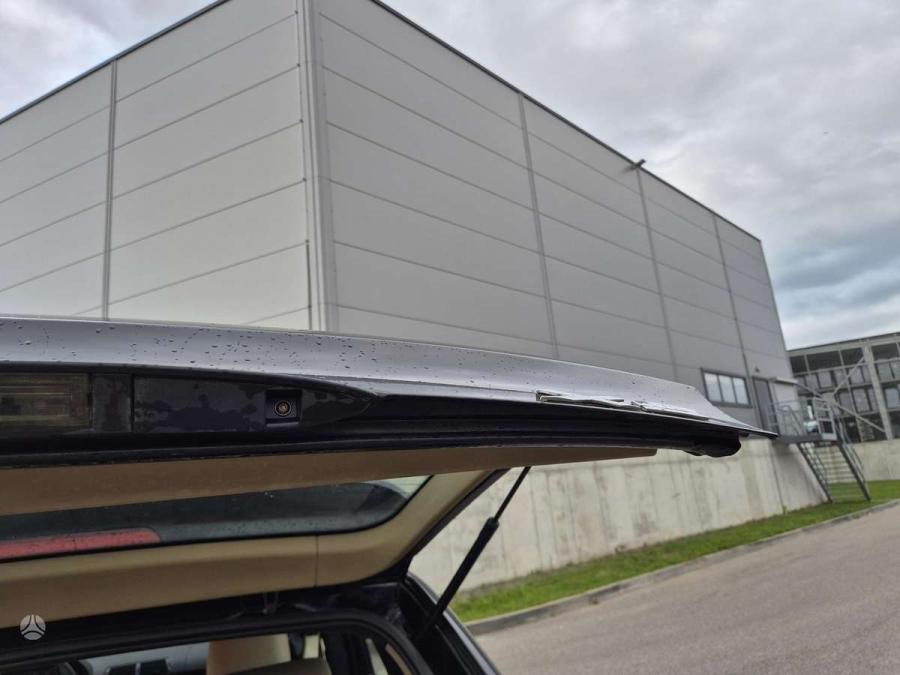 Melns BMW X5 2005 Utena, ar dzinēja tilpumu 2.99 L un nobraukumu 335 tūkst. km par 3990 €, foto 15 vietnē AUTOMOTO.COM.LV