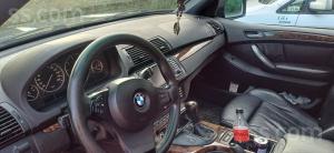 Melns BMW X5 2005 Dobele, ar dzinēja tilpumu 3.00 L un nobraukumu 445 tūkst. km par 2700 €, foto 3 vietnē AUTOMOTO.COM.LV