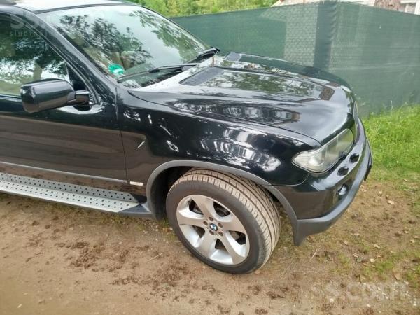 Melns BMW X5 2005 Daugavpils, ar dzinēja tilpumu 3.00 L un nobraukumu 310 tūkst. km par 6000 €, foto 3 vietnē AUTOMOTO.COM.LV