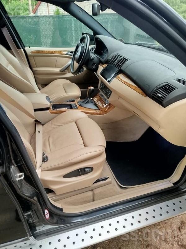 Melns BMW X5 2005 Daugavpils, ar dzinēja tilpumu 3.00 L un nobraukumu 310 tūkst. km par 6000 €, foto 6 vietnē AUTOMOTO.COM.LV