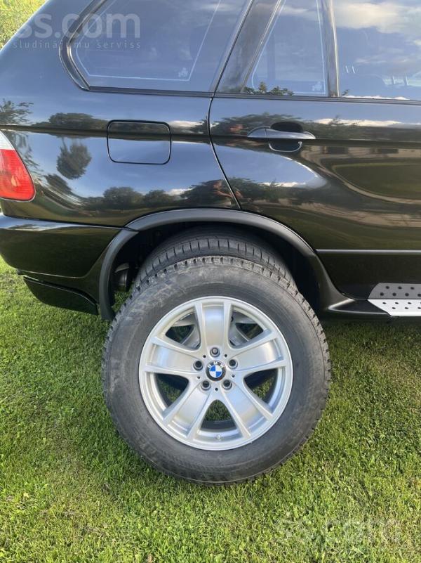 Black BMW X5 2005 in Balvi, with an engine capacity of 3.00 L and mileage of 385 thousand km for 9000 €, photo 8 on AUTOMOTO.COM.LV
