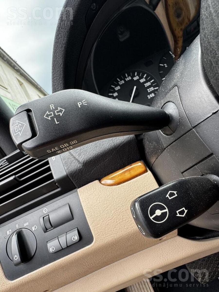 Melns BMW X5 2005 Daugavpils, ar dzinēja tilpumu 3.00 L un nobraukumu 0 tūkst. km par 6500 €, foto 20 vietnē AUTOMOTO.COM.LV