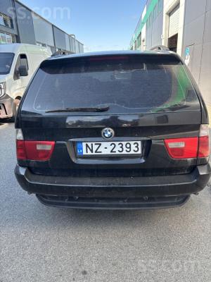 Melns BMW X5 2005 Jūrmala, ar dzinēja tilpumu 3.00 L un nobraukumu 402 tūkst. km par 5200 €, foto 5 vietnē AUTOMOTO.COM.LV