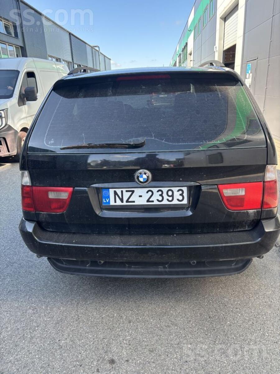 Melns BMW X5 2005 Jūrmala, ar dzinēja tilpumu 3.00 L un nobraukumu 402 tūkst. km par 5200 €, foto 5 vietnē AUTOMOTO.COM.LV