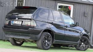 Black BMW X5 2005 in Riga, with an engine capacity of 3.00 L and mileage of 365 thousand km for 2950 €, photo 5 on AUTOMOTO.COM.LV