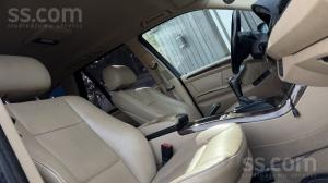 Black BMW X5 2005 in Riga, with an engine capacity of 3.00 L and mileage of 365 thousand km for 2950 €, photo 7 on AUTOMOTO.COM.LV