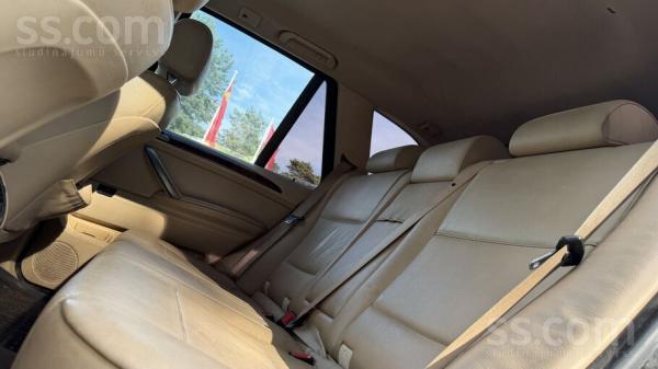 Melns BMW X5 2005 Rīga, ar dzinēja tilpumu 3.00 L un nobraukumu 365 tūkst. km par 2950 €, foto 9 vietnē AUTOMOTO.COM.LV