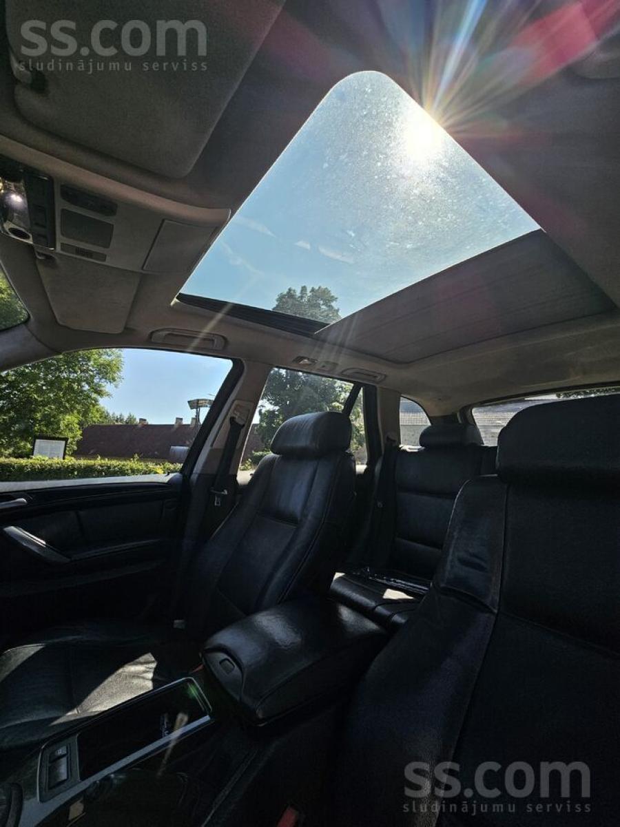 Melns BMW X5 2005 Tukums, ar dzinēja tilpumu 3.00 L un nobraukumu 330 tūkst. km par 4790 €, foto 11 vietnē AUTOMOTO.COM.LV