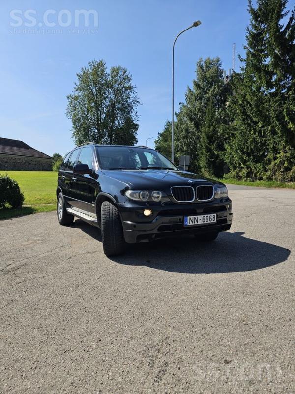 Melns BMW X5 2005 Tukums, ar dzinēja tilpumu 3.00 L un nobraukumu 330 tūkst. km par 4790 €, foto 2 vietnē AUTOMOTO.COM.LV