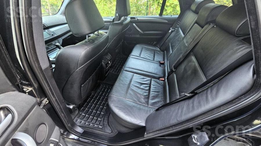 Melns BMW X5 2005 Jelgava, ar dzinēja tilpumu 3.00 L un nobraukumu 339 tūkst. km par 4650 €, foto 18 vietnē AUTOMOTO.COM.LV