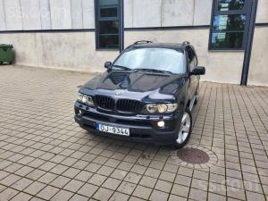 Melns BMW X5 2005 Tukums, ar dzinēja tilpumu 3.00 L un nobraukumu 420 tūkst. km par 3890 €, foto  vietnē AUTOMOTO.COM.LV