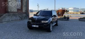 Black BMW X5 2005 in Ventspils, with an engine capacity of 4.40 L and mileage of 247 thousand km for 8500 €, photo  on AUTOMOTO.COM.LV