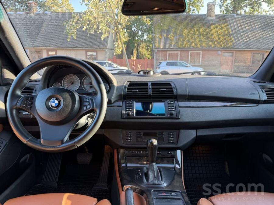 Black BMW X5 2005 in Ventspils, with an engine capacity of 4.40 L and mileage of 247 thousand km for 8500 €, photo 10 on AUTOMOTO.COM.LV