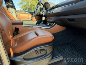Black BMW X5 2005 in Ventspils, with an engine capacity of 4.40 L and mileage of 247 thousand km for 8500 €, photo 12 on AUTOMOTO.COM.LV