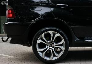 Black BMW X5 2005 in Kaunas, with an engine capacity of 3.00 L and mileage of 0 thousand km for 4300 €, photo 18 on AUTOMOTO.COM.LV