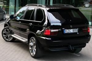 Black BMW X5 2005 in Kaunas, with an engine capacity of 3.00 L and mileage of 0 thousand km for 4300 €, photo 23 on AUTOMOTO.COM.LV