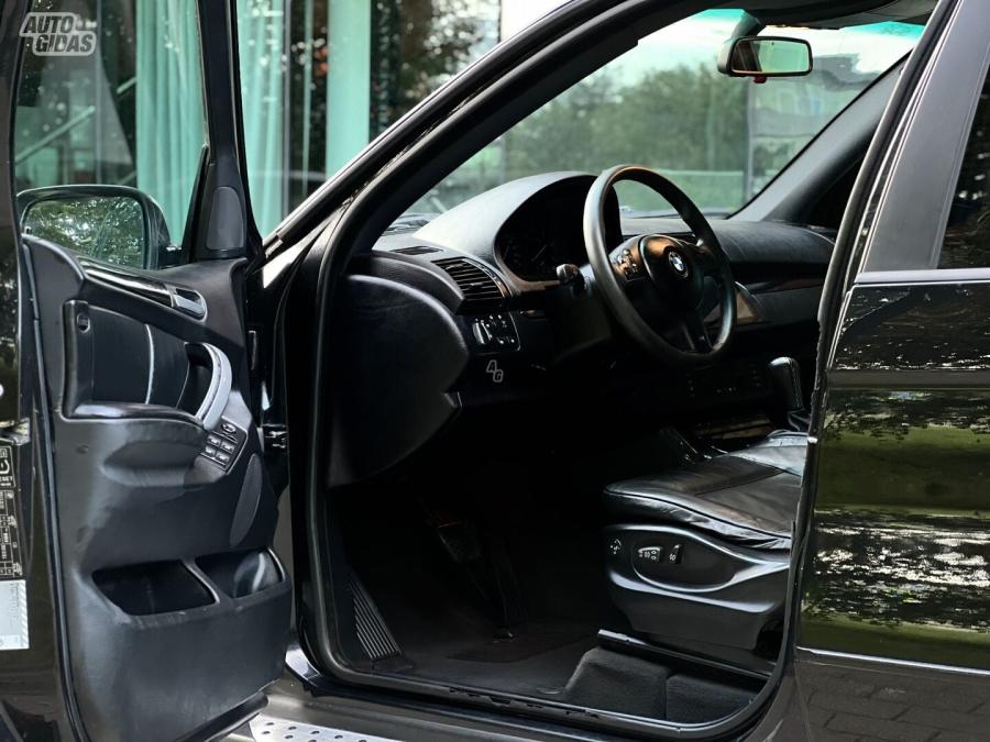 Black BMW X5 2005 in Kaunas, with an engine capacity of 3.00 L and mileage of 0 thousand km for 4300 €, photo 26 on AUTOMOTO.COM.LV