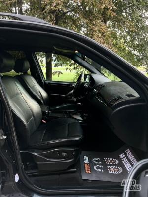 Black BMW X5 2005 in Kaunas, with an engine capacity of 3.00 L and mileage of 0 thousand km for 4300 €, photo 31 on AUTOMOTO.COM.LV