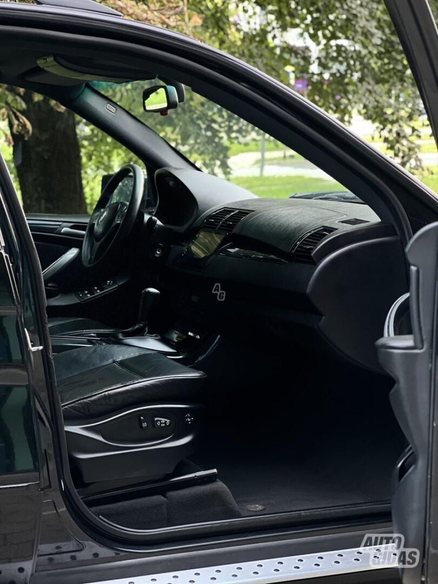Black BMW X5 2005 in Kaunas, with an engine capacity of 3.00 L and mileage of 0 thousand km for 4300 €, photo 32 on AUTOMOTO.COM.LV