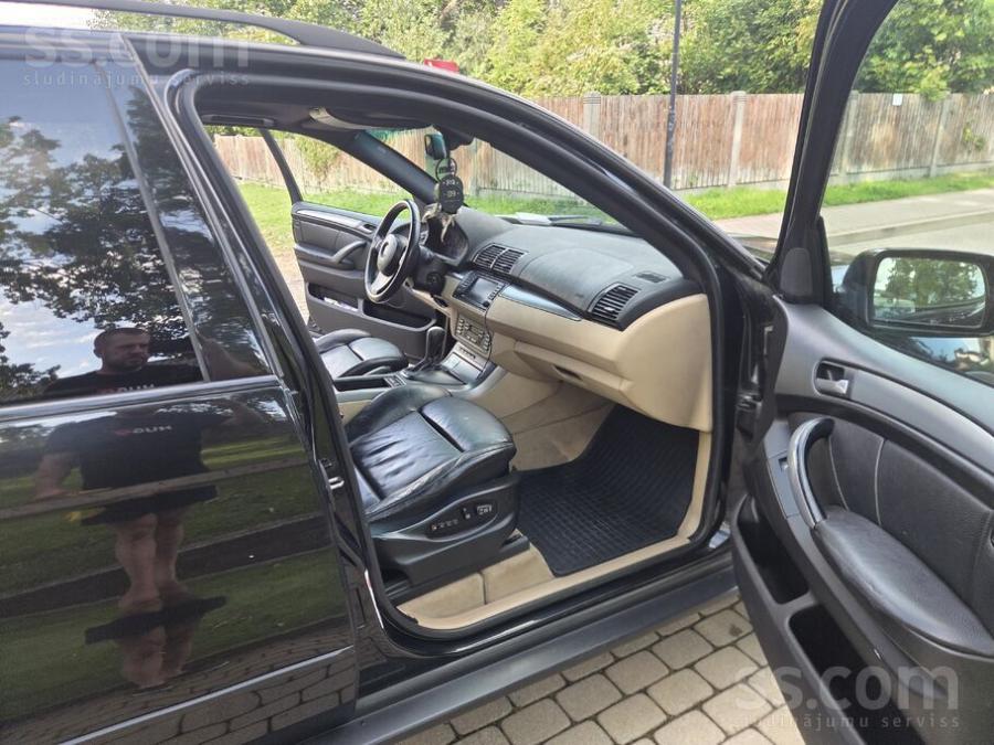 Melns BMW X5 2005 Rēzekne, ar dzinēja tilpumu 3.00 L un nobraukumu 330 tūkst. km par 5670 €, foto 11 vietnē AUTOMOTO.COM.LV
