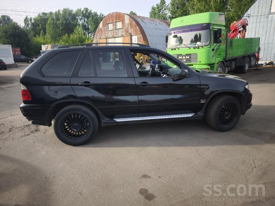 Черный БМВ Х5 2005 в Рига, объемом двигателя 3.00 л и пробегом 352 тыс. км за 4700 €, фото 5 на AUTOMOTO.COM.LV