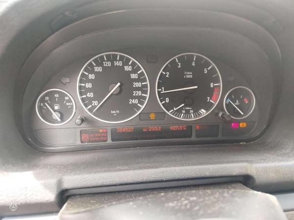 Черный БМВ Х5 2005 в Алитус, объемом двигателя 4.40 л и пробегом 380 тыс. км за 3000 €, фото 9 на AUTOMOTO.COM.LV