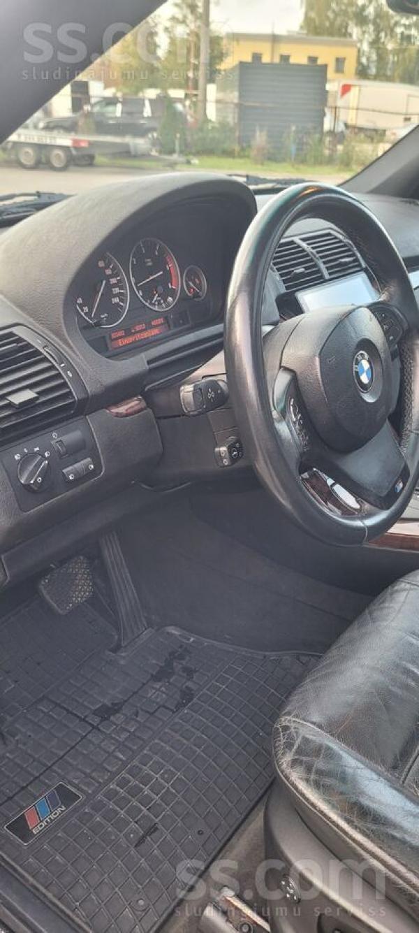BMW X5 2005 Rīga vietnē Melns BMW X5 2005 Rīga, ar dzinēja tilpumu 3.00 L un nobraukumu 300 tūkst. km par 3700 €, foto 9 vietnē AUTOMOTO.COM.LV