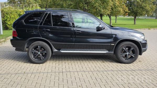Melns BMW X5 2005 Rīga, ar dzinēja tilpumu 3.00 L un nobraukumu 335 tūkst. km par 5950 €, foto 9 vietnē AUTOMOTO.COM.LV