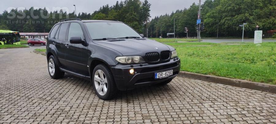 Black BMW X5 2005 in Riga, with an engine capacity of 3.00 L and mileage of 402 thousand km for 4750 €, photo 3 on AUTOMOTO.COM.LV