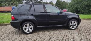 Black BMW X5 2005 in Riga, with an engine capacity of 3.00 L and mileage of 402 thousand km for 4750 €, photo 6 on AUTOMOTO.COM.LV