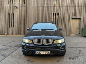 Black BMW X5 2005 in Riga, with an engine capacity of 3.00 L and mileage of 424 thousand km for 4590 €, photo 4 on AUTOMOTO.COM.LV