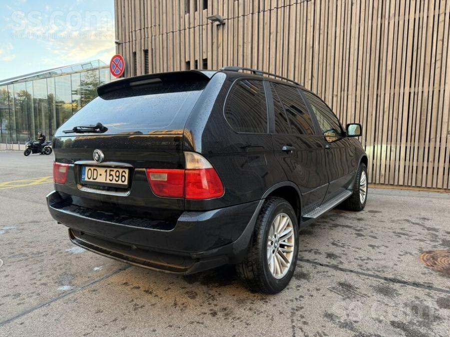 Black BMW X5 2005 in Riga, with an engine capacity of 3.00 L and mileage of 424 thousand km for 4590 €, photo 8 on AUTOMOTO.COM.LV