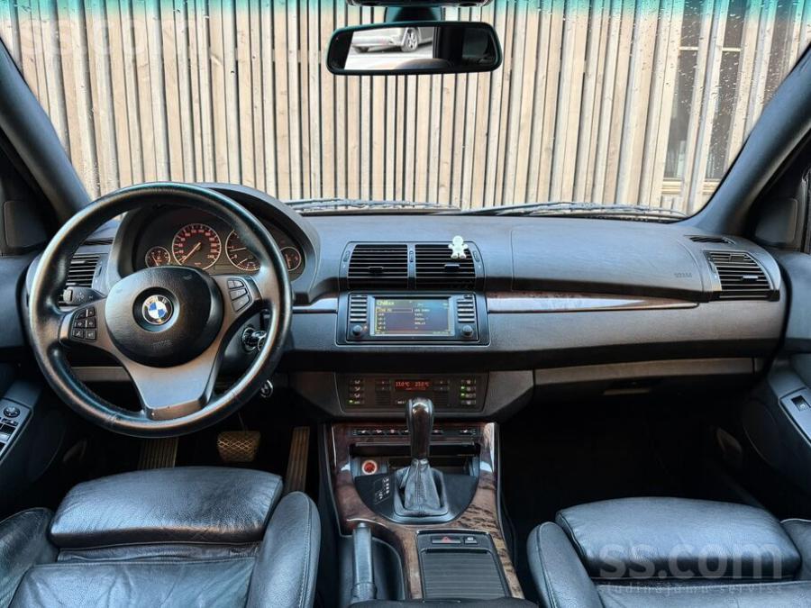 Black BMW X5 2005 in Riga, with an engine capacity of 3.00 L and mileage of 424 thousand km for 4590 €, photo 9 on AUTOMOTO.COM.LV