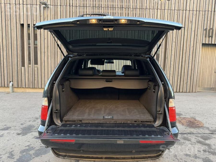 Black BMW X5 2005 in Riga, with an engine capacity of 3.00 L and mileage of 424 thousand km for 4590 €, photo 14 on AUTOMOTO.COM.LV