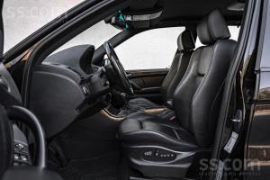 Black BMW X5 2005 in Riga, with an engine capacity of 3.00 L and mileage of 316 thousand km for 4950 €, photo 9 on AUTOMOTO.COM.LV