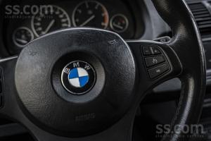 Black BMW X5 2005 in Riga, with an engine capacity of 3.00 L and mileage of 316 thousand km for 4950 €, photo 19 on AUTOMOTO.COM.LV