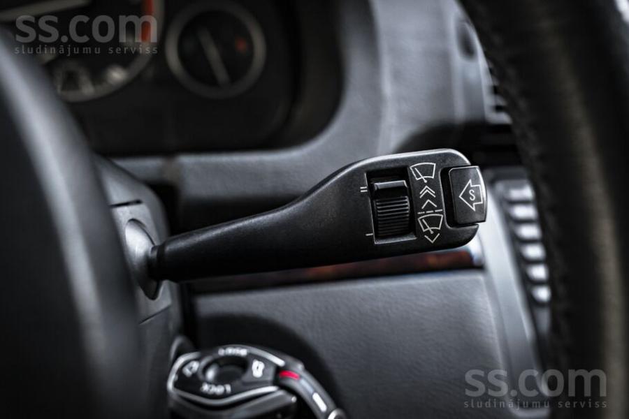 Black BMW X5 2005 in Riga, with an engine capacity of 3.00 L and mileage of 316 thousand km for 4950 €, photo 20 on AUTOMOTO.COM.LV