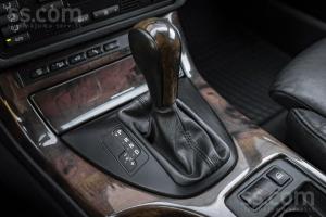 Black BMW X5 2005 in Riga, with an engine capacity of 3.00 L and mileage of 316 thousand km for 4950 €, photo 21 on AUTOMOTO.COM.LV